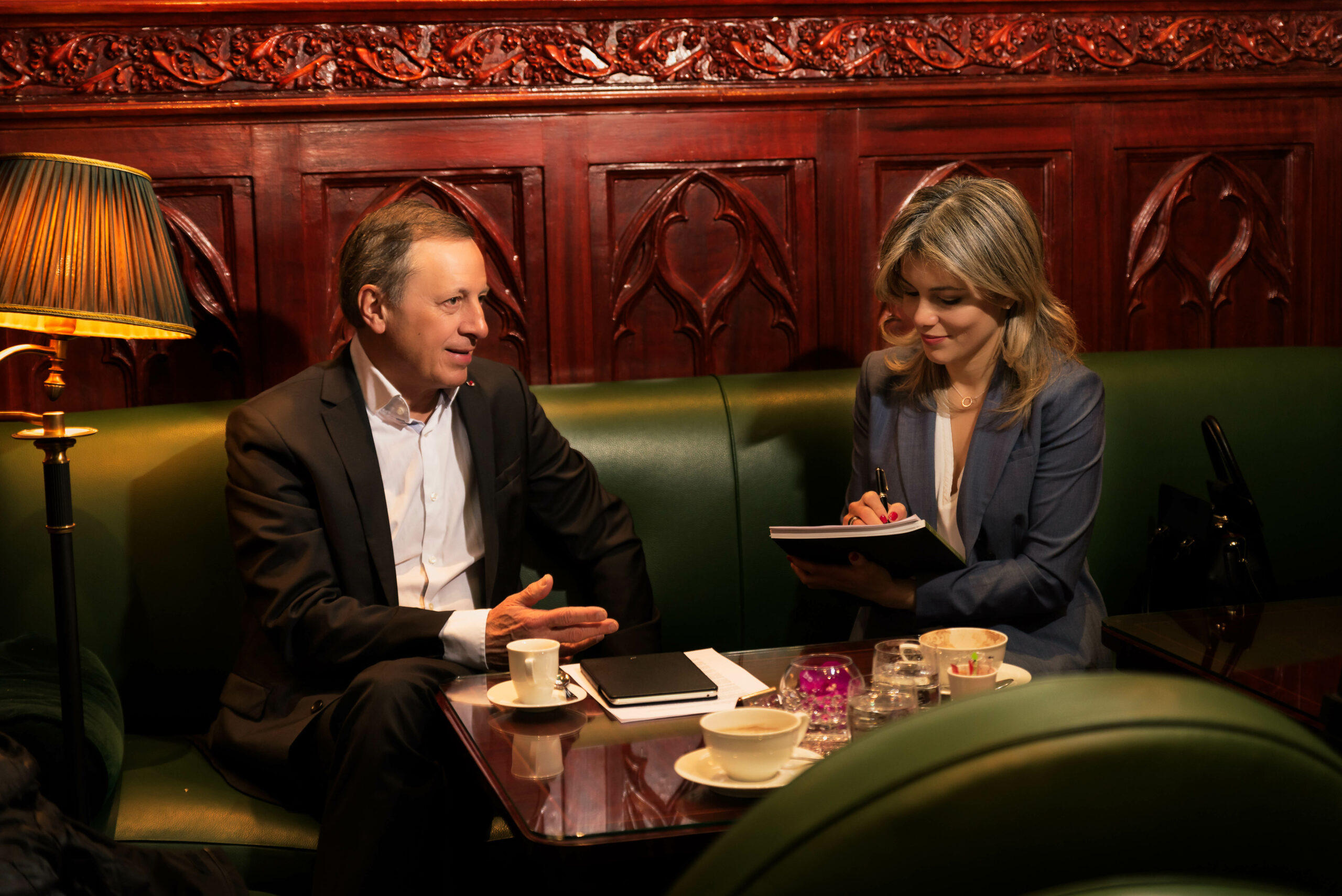 Michel Tognini: The Astronaut Secret. Strategy, Communication, and Time ...